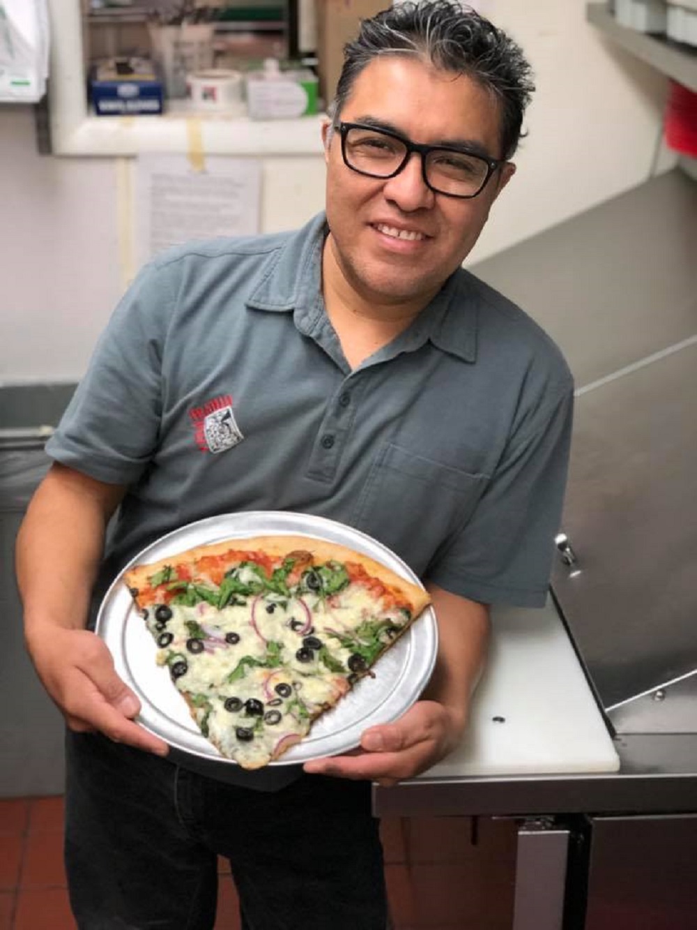 Blood Donors Get Free Pie From Fratelli Pizza During Holiday Season ...