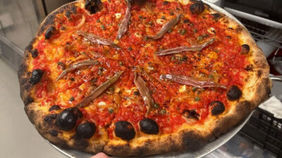 Local Myth Wins America's Best-Looking Pizza Contest - PMQ Pizza