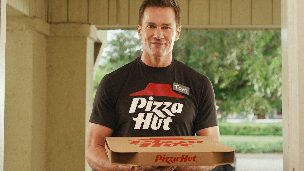 Pizza Hut Partners With Tom Brady For "Pizza Before the Hut" Promotion ...